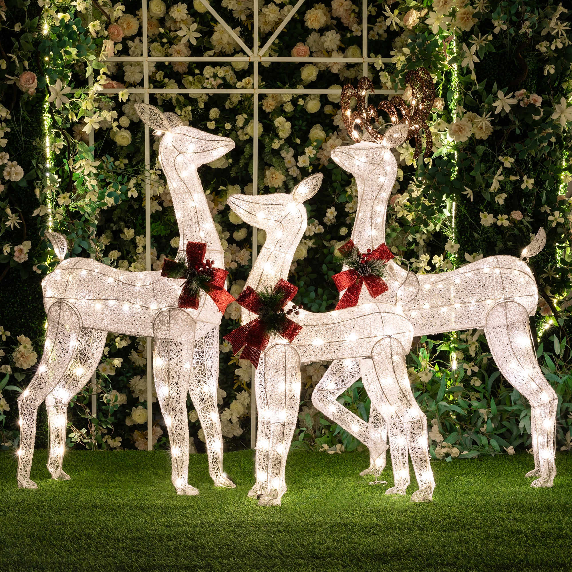 Walsunny LED Lighted Christmas Deer Family Display Set